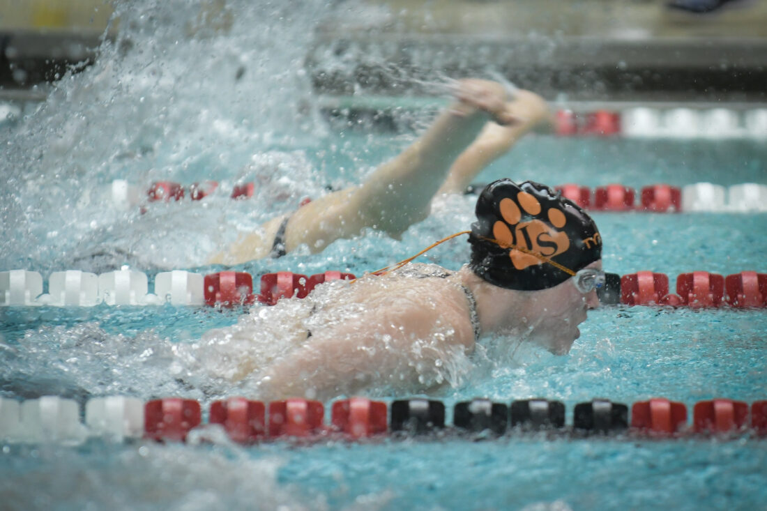 Reese Charney, Kate Butzler lead Jersey Shore on first day of District ...